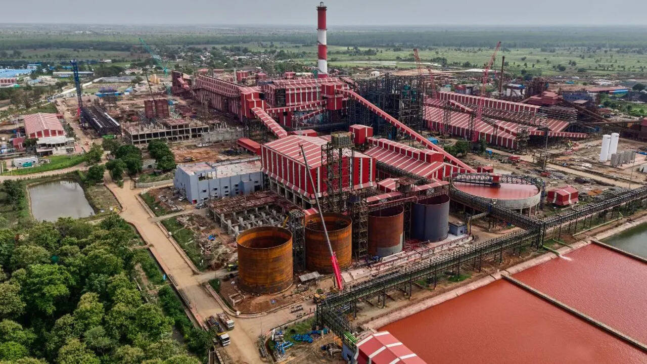 Naxals Shed Guns, Join Industrial Revolution In Maharashtra’s ...