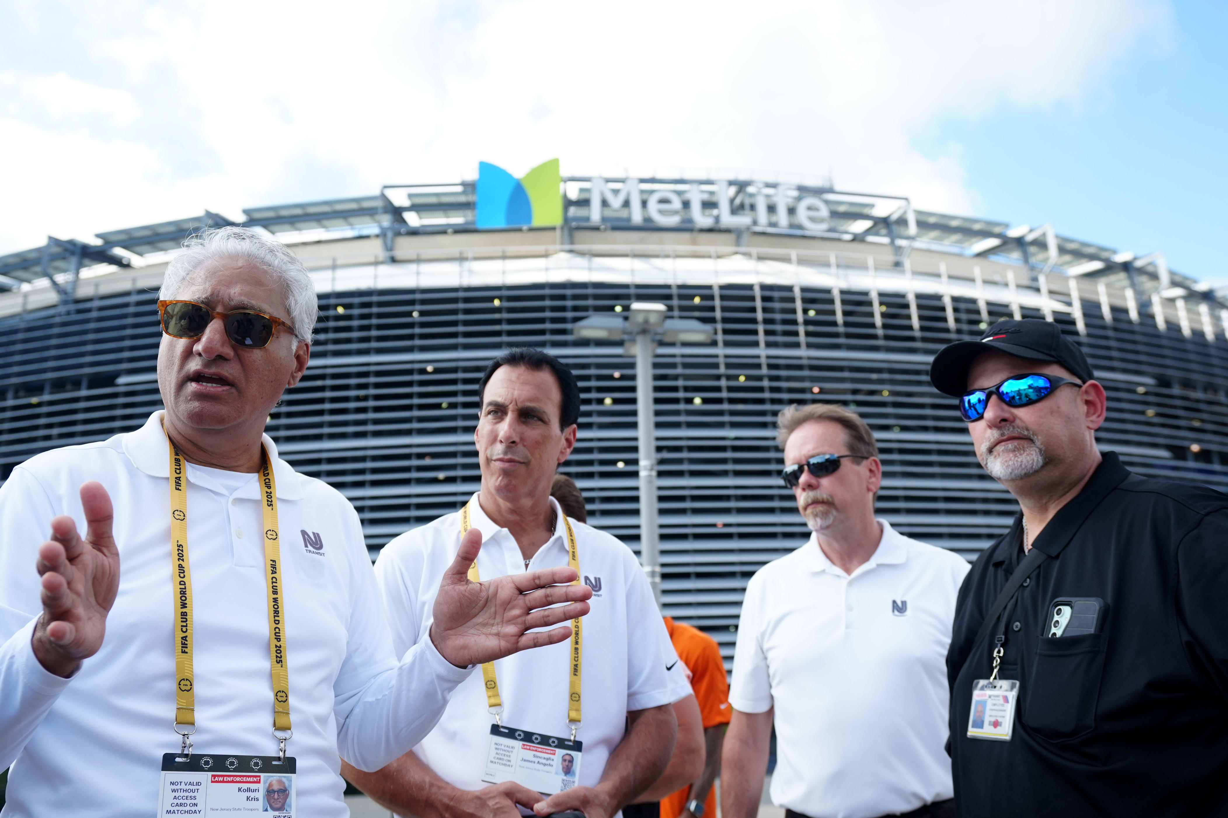 NJ Transit board unanimously approves contract with train engineers' union