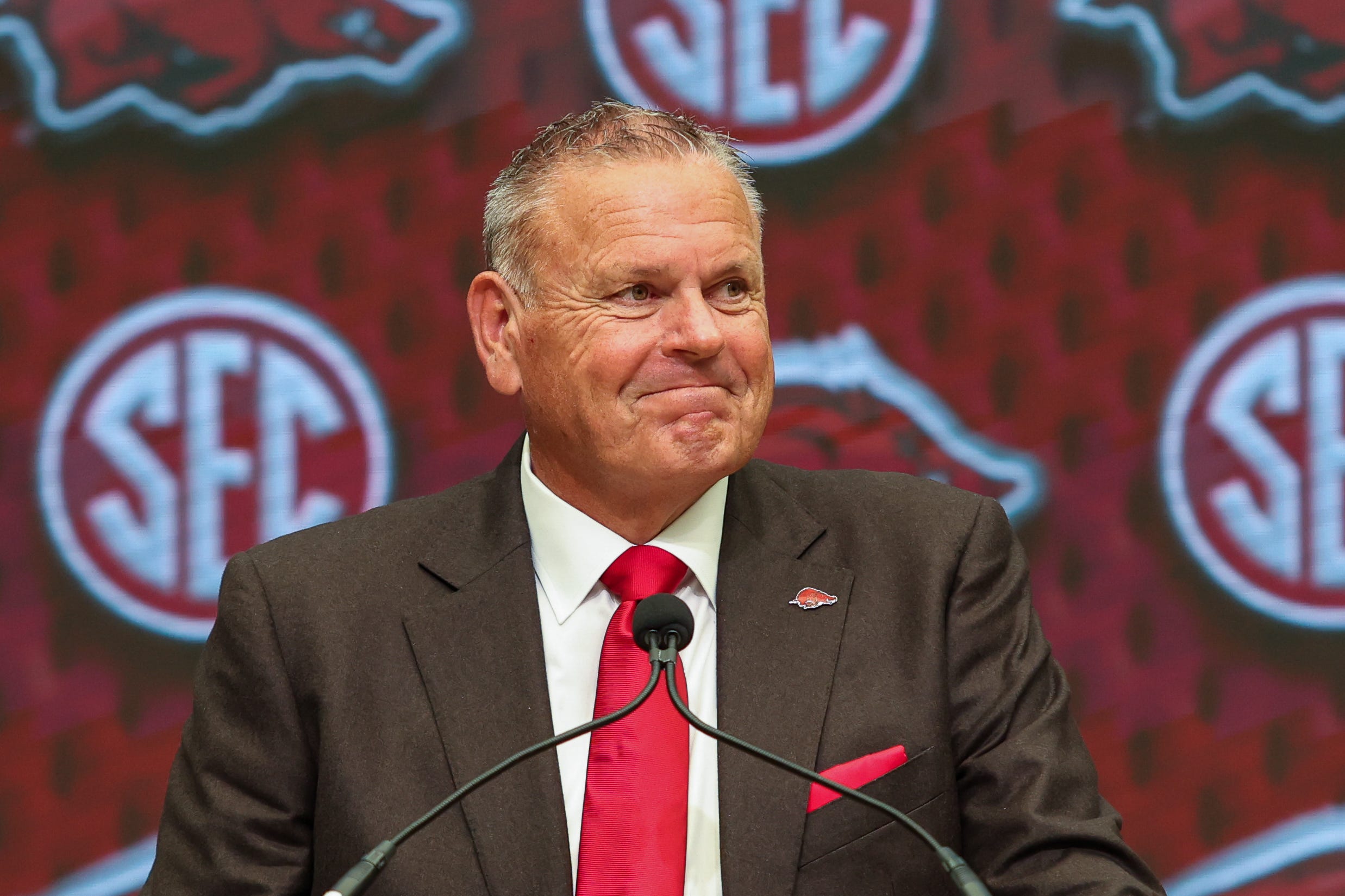 'Great opportunity': Arkansas football embracing one of the country's ...