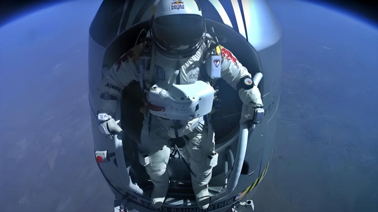 Felix Baumgartner dead: Relive the moment he jumped from the edge of space