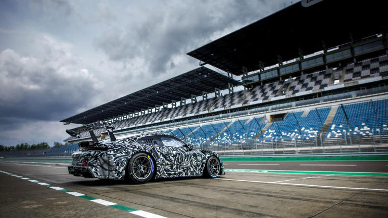 Porsche Unveils New Porsche Cup Race Car With a Focus On Renewable eFuels