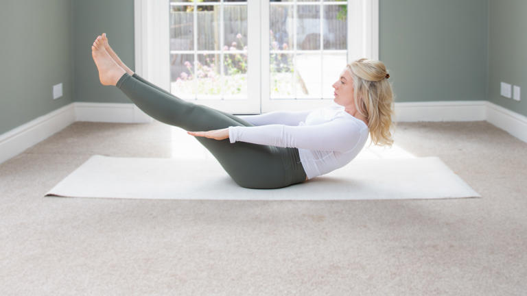 Only got 15 minutes to train your core? This Pilates instructor says ...