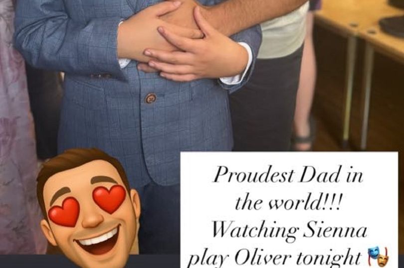 Coronation Street star Alan Halsall 'cannot confirm' as he's left in ...