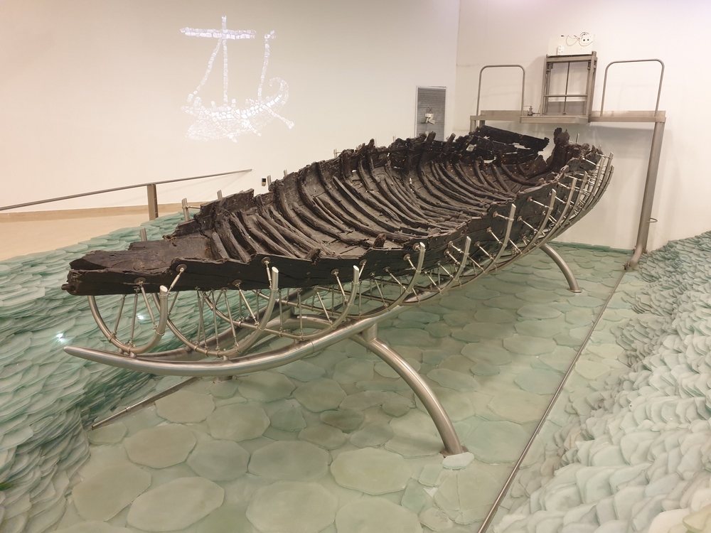 2,000-year-old ‘Jesus boat’ offers glimpse into biblical times