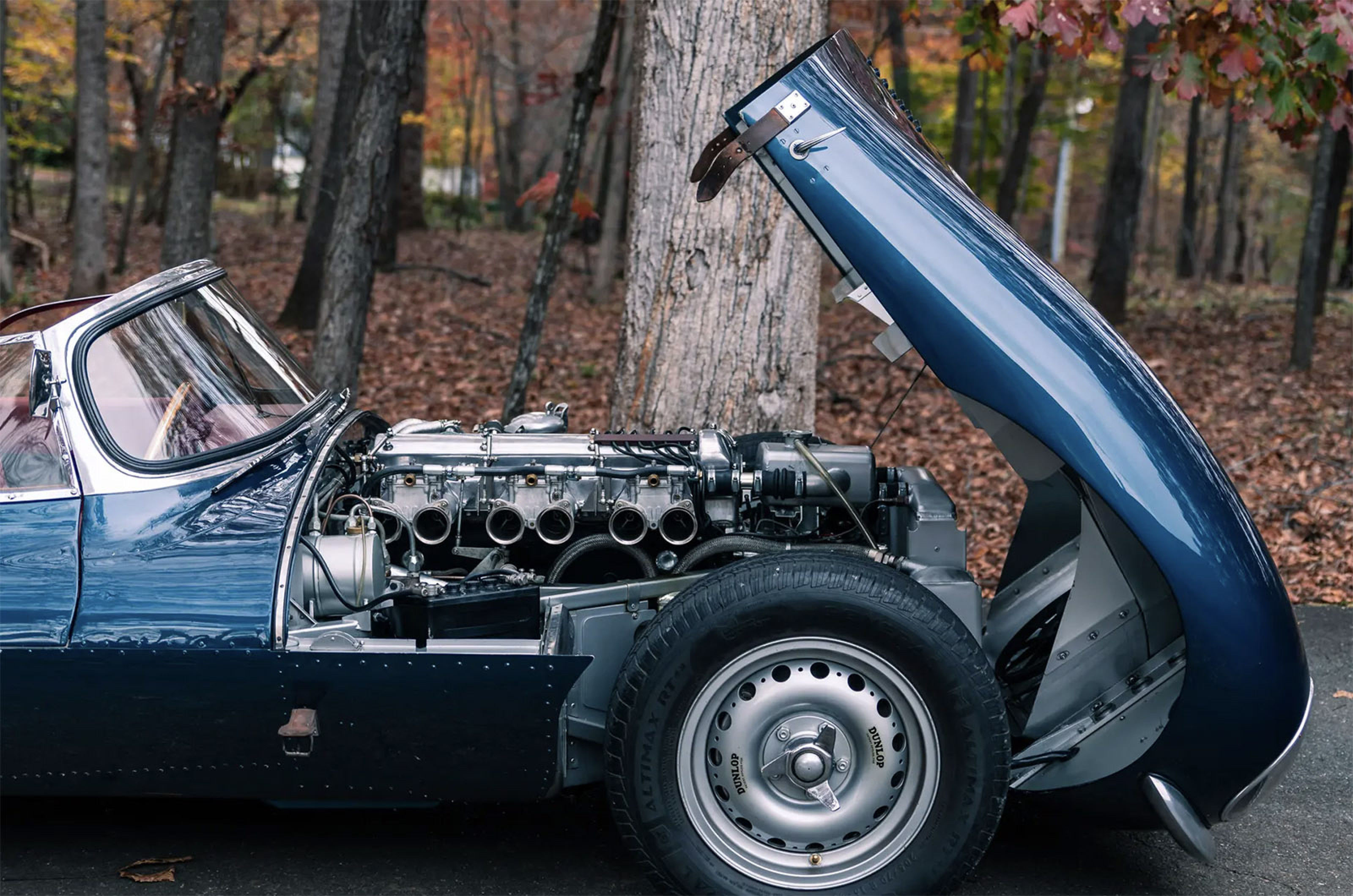 20 classic cars with clamshell hoods