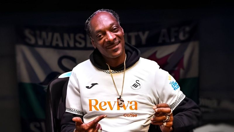 Snoop Dogg and Swansea: US rap star buys shares in Welsh football club