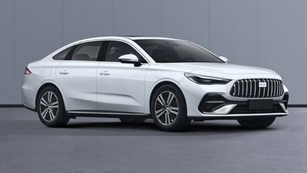 China’s Geely Unveils Budget-Friendly Hybrid Sedan with Bold Looks
