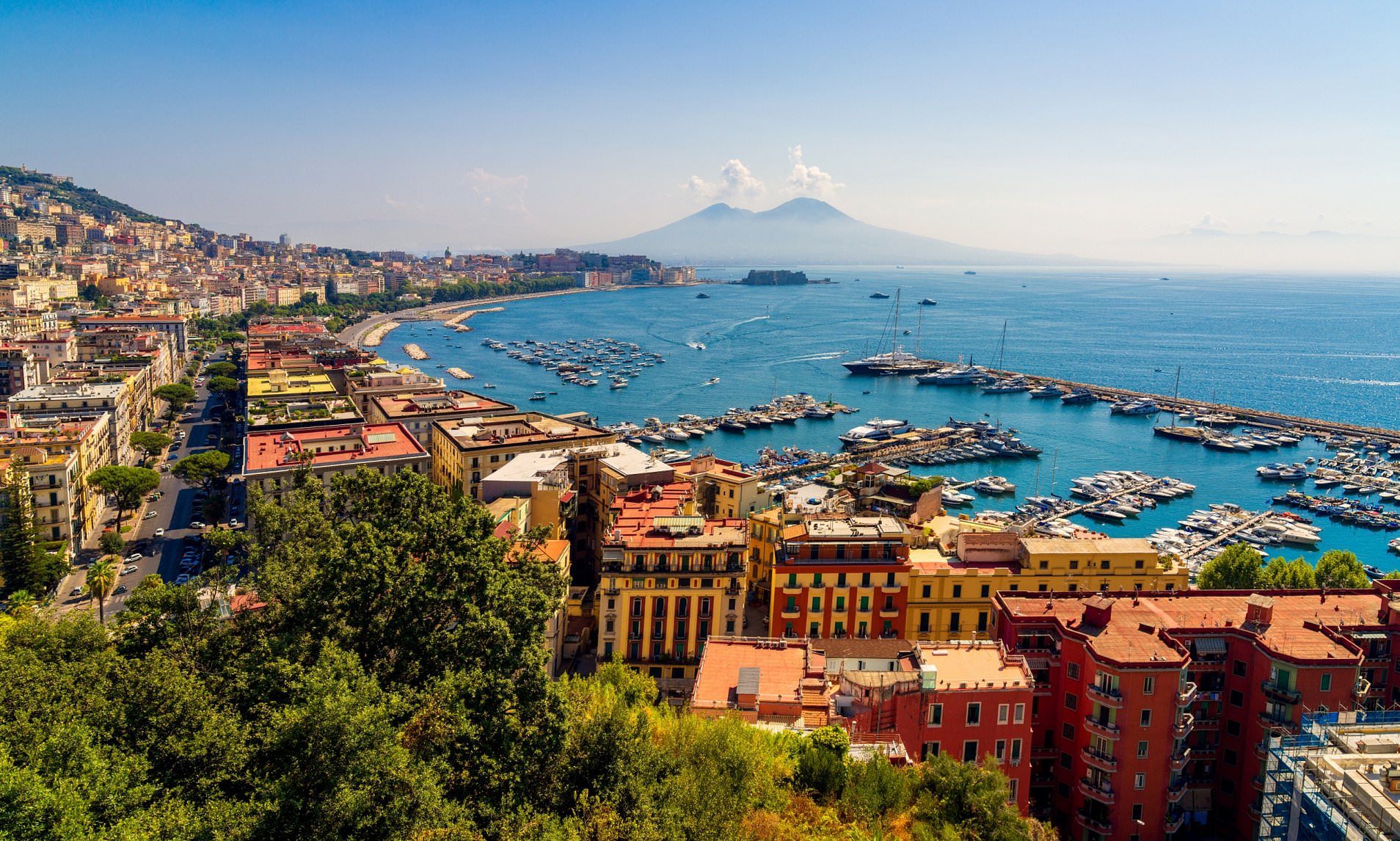 Earthquake hits Naples with 'terrifying roar then strong tremor'