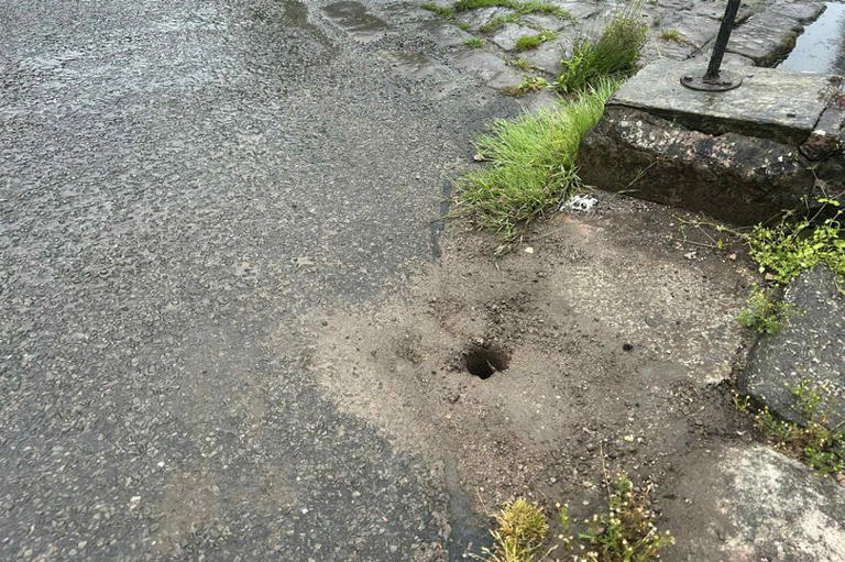 Blundering Reform UK council removes 'eyesore' road sign after one day