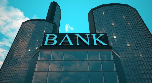 First Horizon slides despite fourth-quarter earnings topping estimates