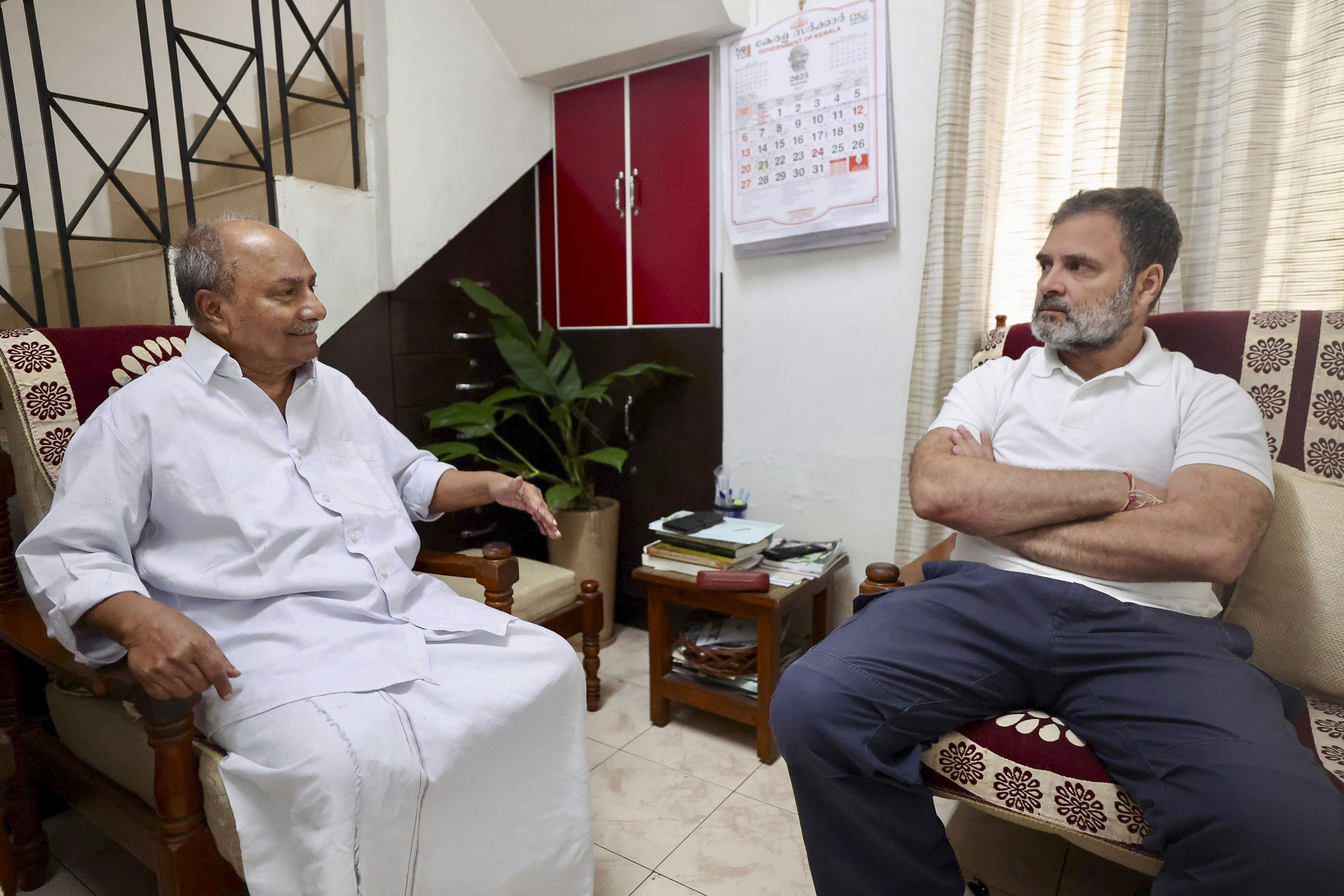 Rahul Gandhi meets AK Antony