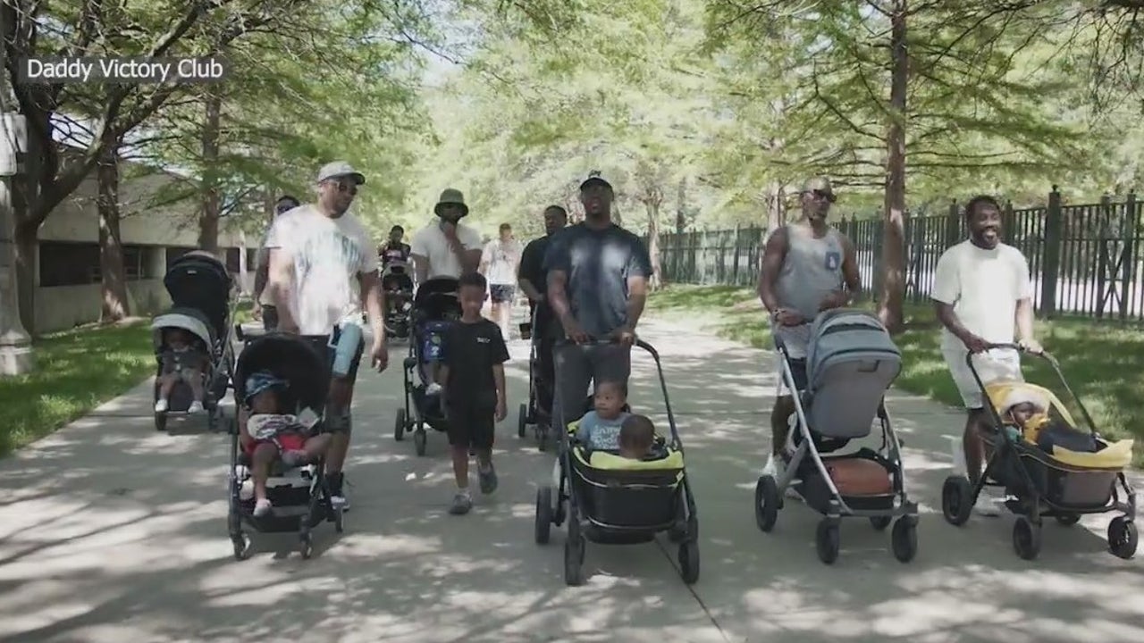 Viral 'Daddy Strolls' give Chicago fathers space to share wins and ...