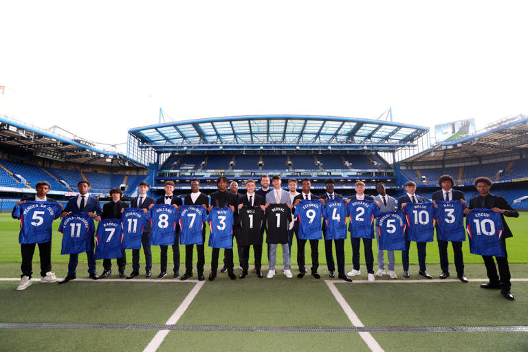 Chelsea legend's son and Enzo Maresca's 'perfect debutant' named in new ...