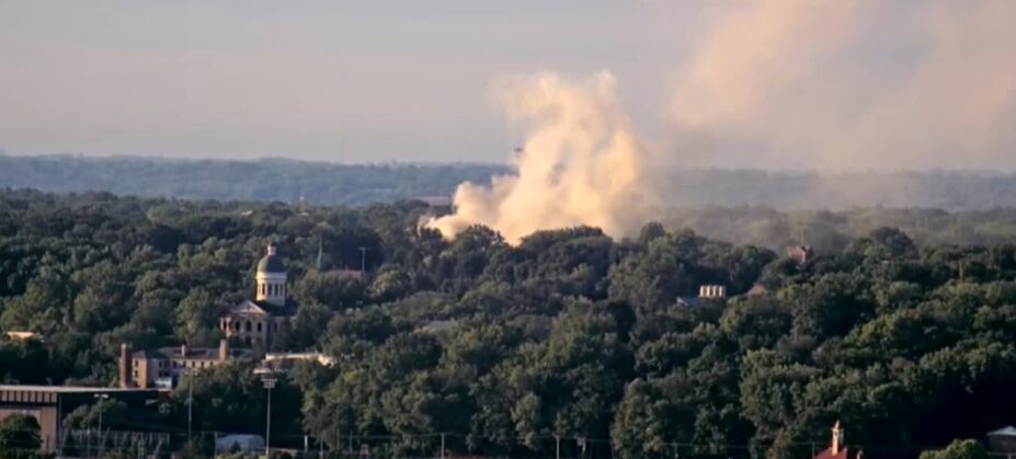 Smoke billows over Rock Island skyline from fire vacant building