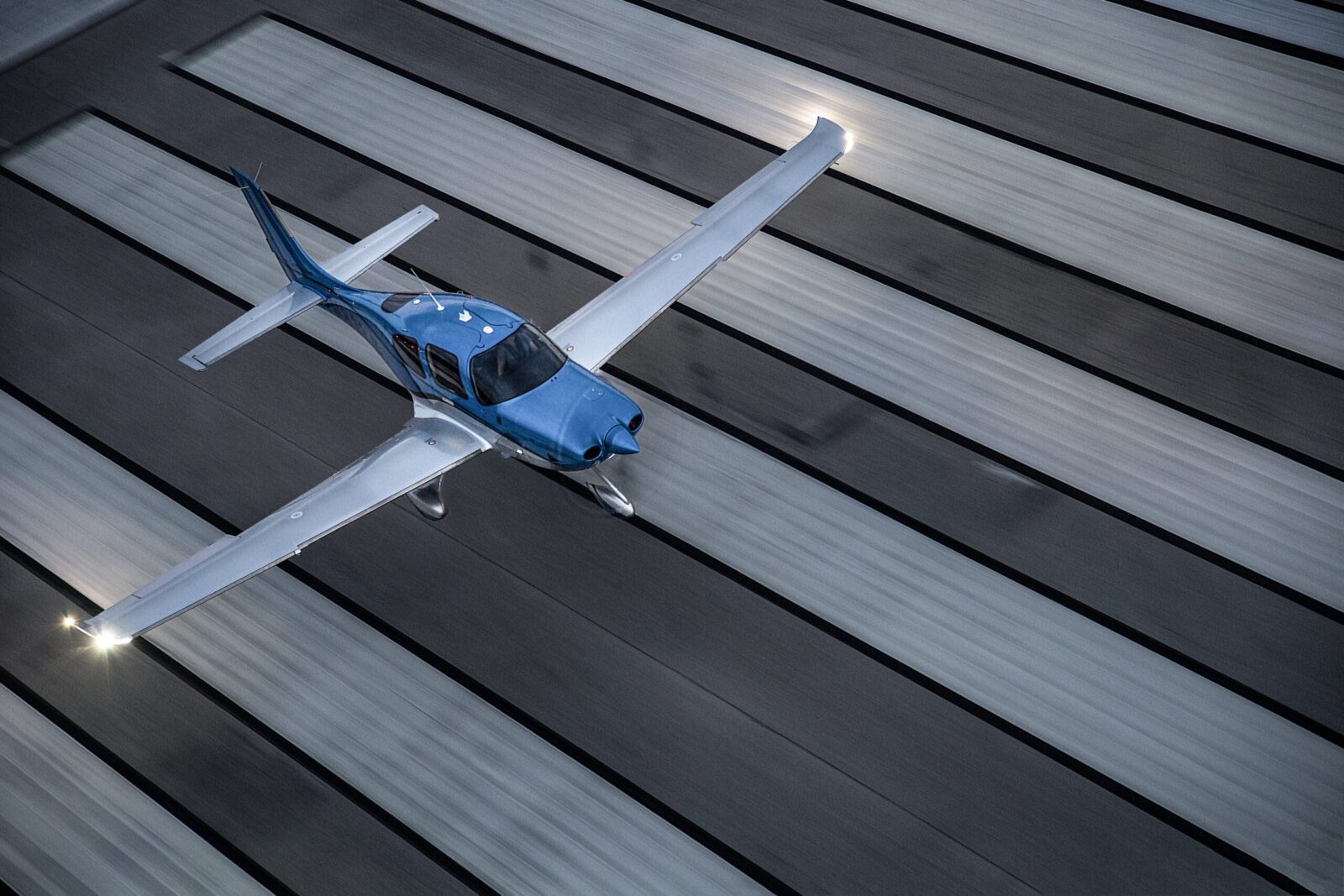 AOPA Releases Early Analysis of Cirrus Crash That Killed 4