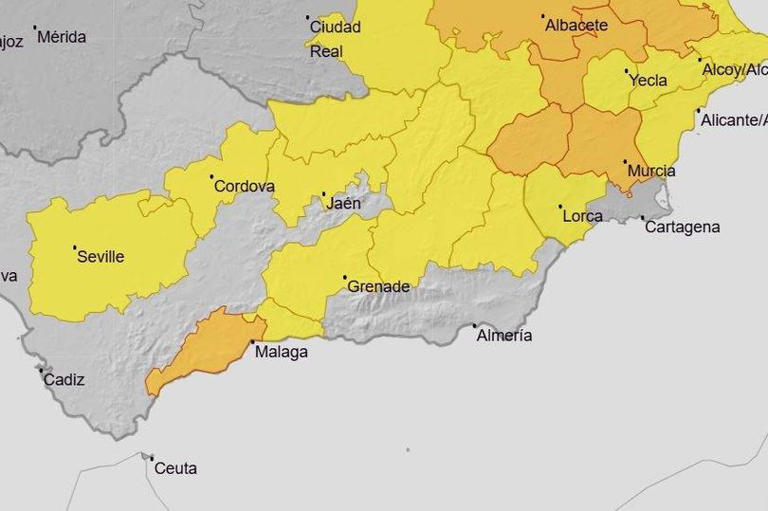UK tourists warned of extreme 41°C heat in Spain as weather alerts ...