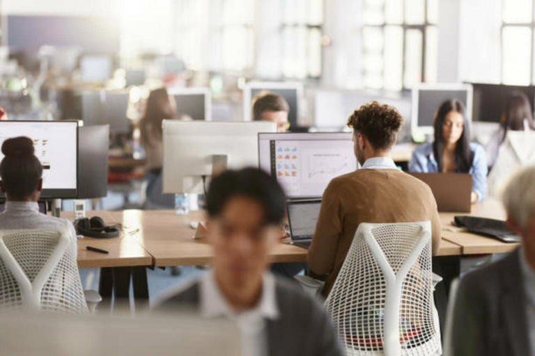Global PC shipments see strongest growth since 2022, but tariff ...