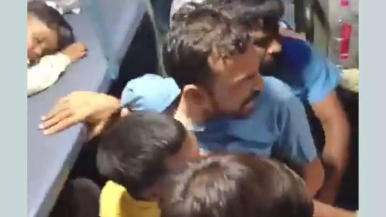Passenger gets beaten on train after he complaints about overcharged ...