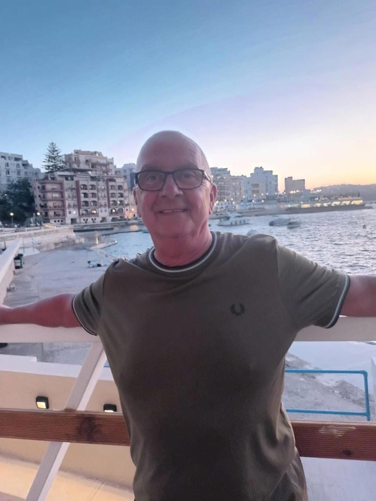 Lytham’s St Peter’s Catholic Primary School showed their love for coach ...