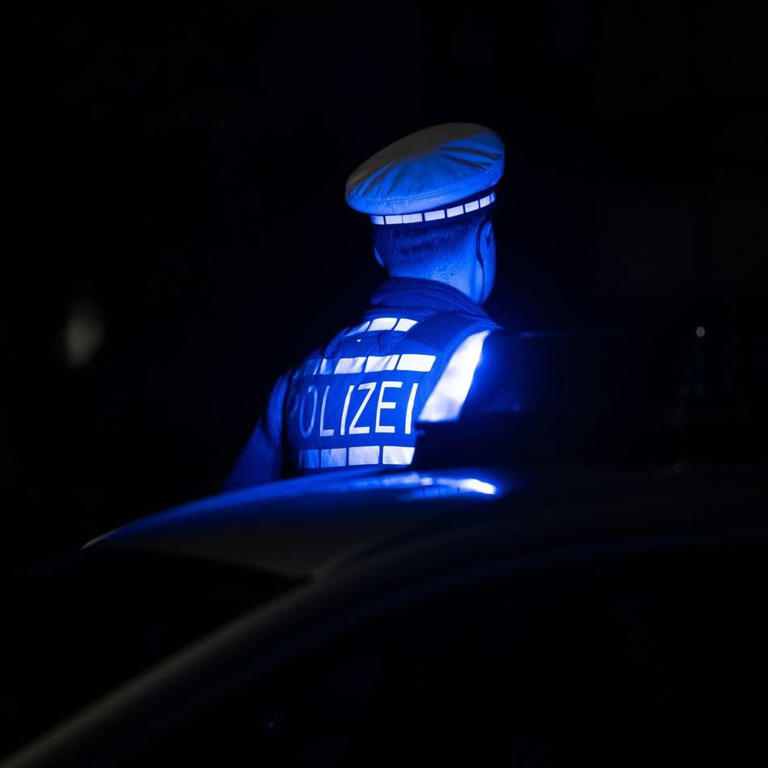 Falscher Polizist raubt 88-Jährige aus