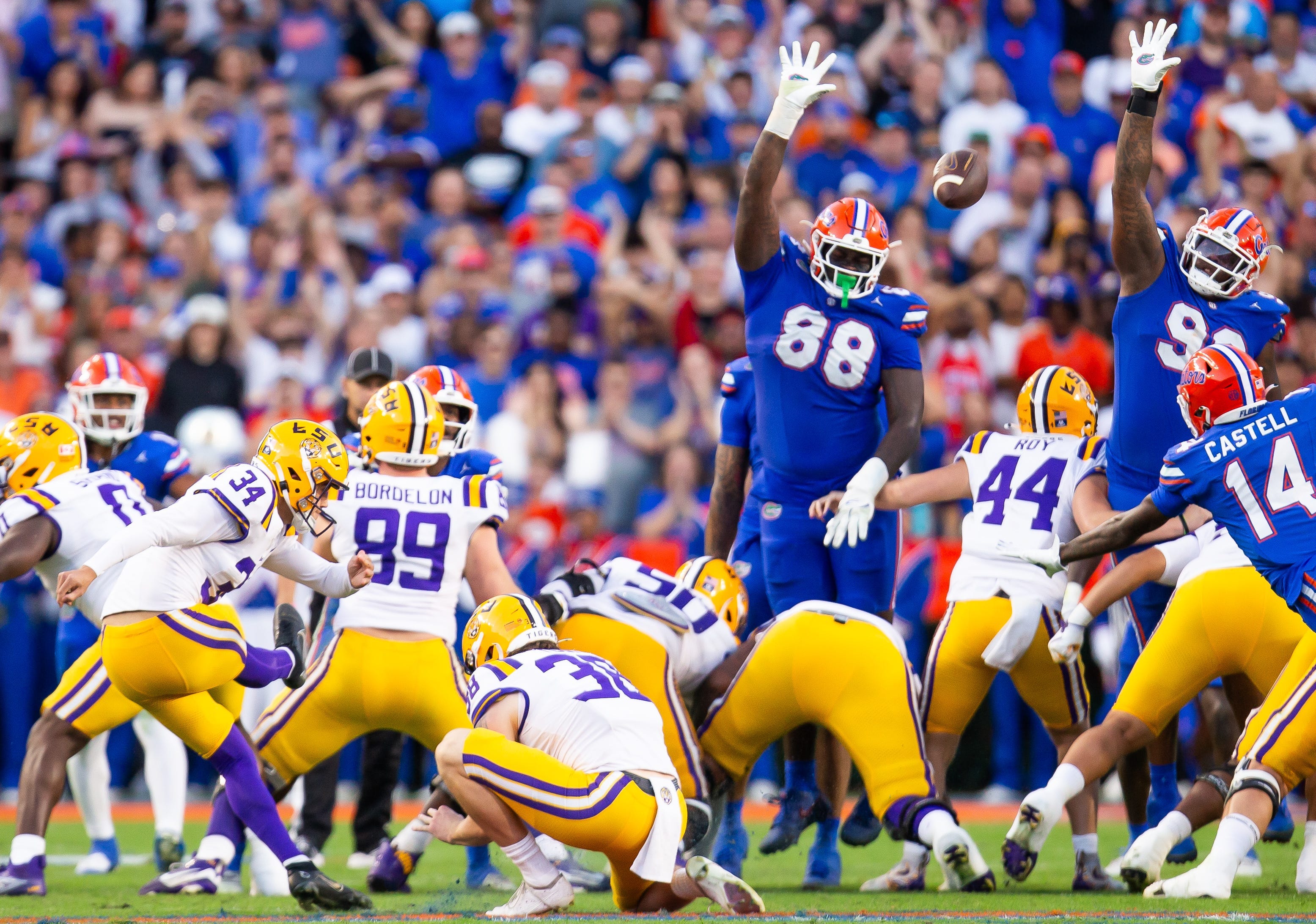 Steelers miss on first-round QB in updated mock draft