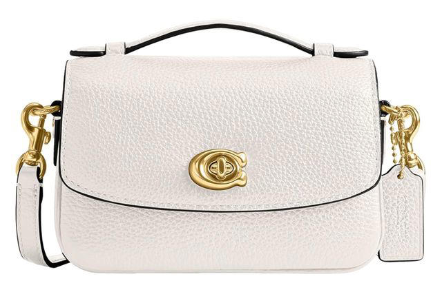 Amazon Shoppers Carry This ‘Very Spacious’ Coach Tote Bag for Traveling ...