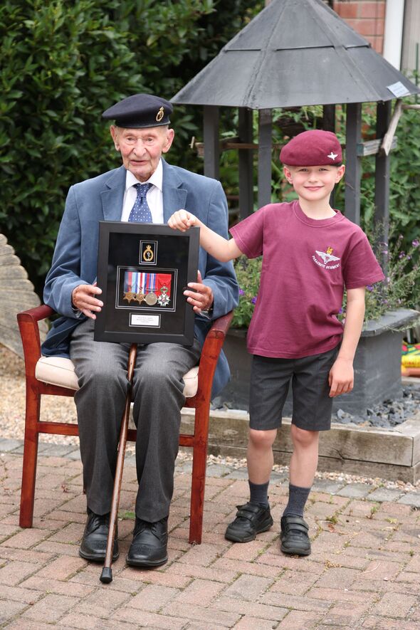 Little trooper Alfred, 6, to swim, bike & run 100 miles for pal Harry, 100