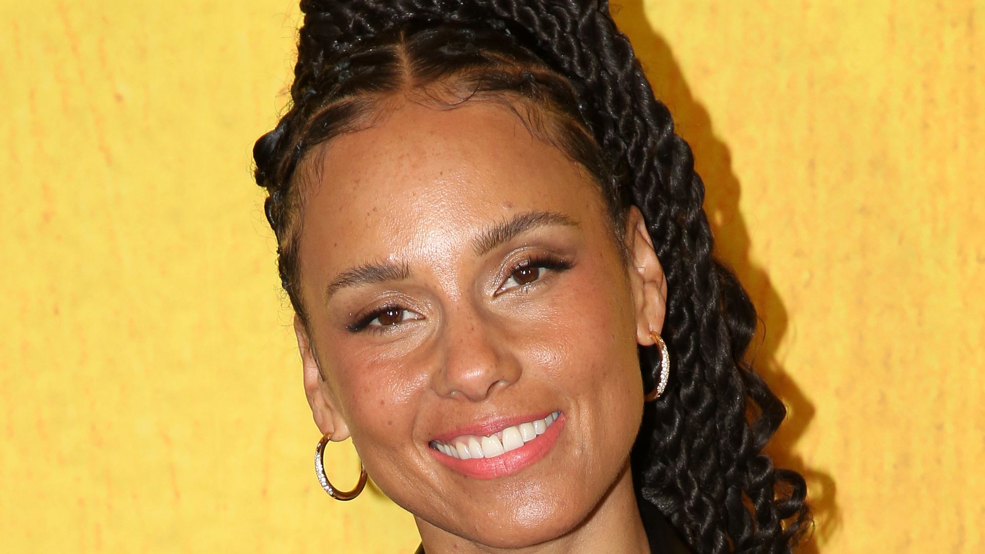 Alicia Keys' teen son Egypt is so grown up in new poolside photos with ...