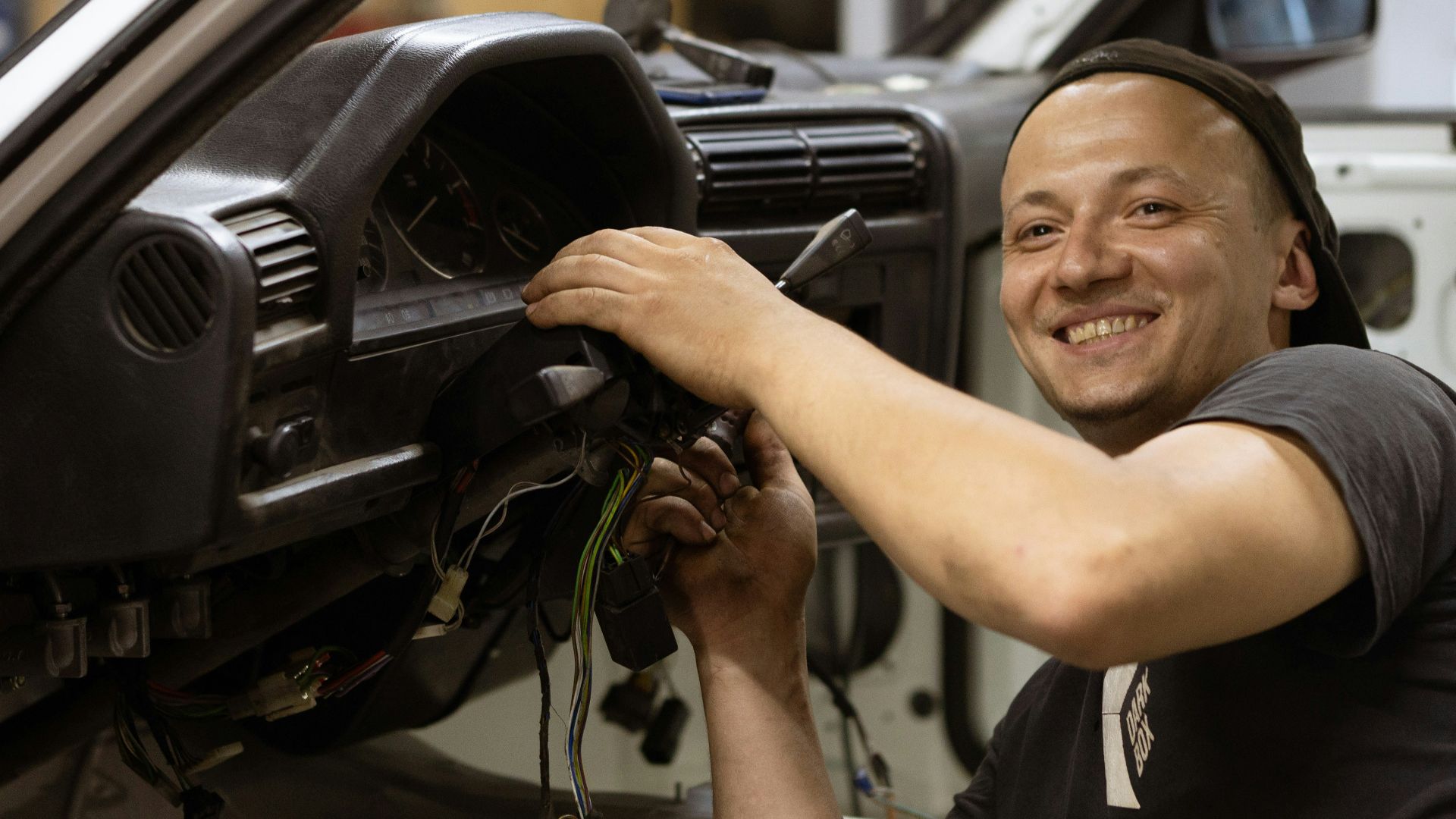 10 Car Parts You Should Never Replace Yourself & 10 You Absolutely Can