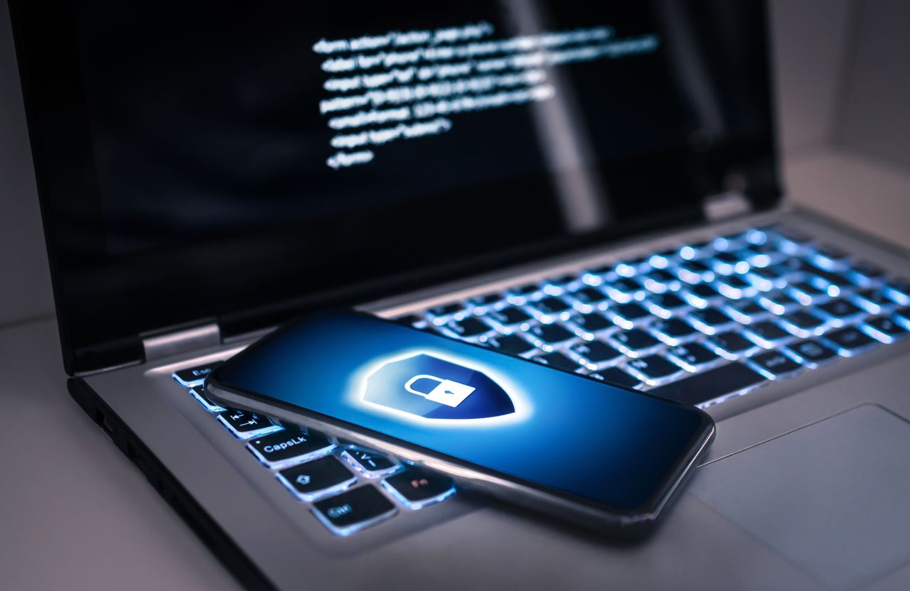 Antivirus vs Internet Security: What's the difference?