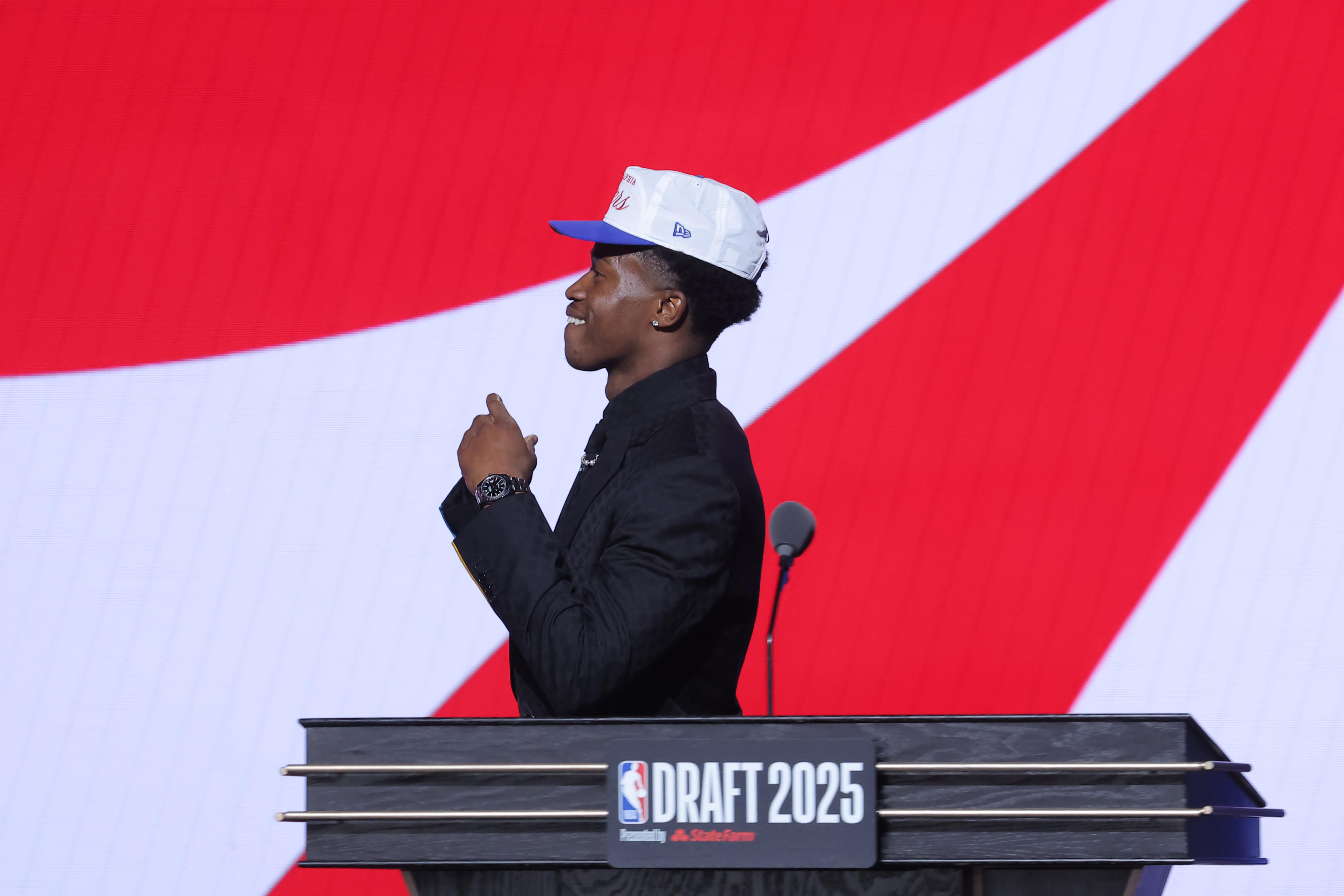 Sixers rookie VJ Edgecombe reveals his all-time NBA starting lineup