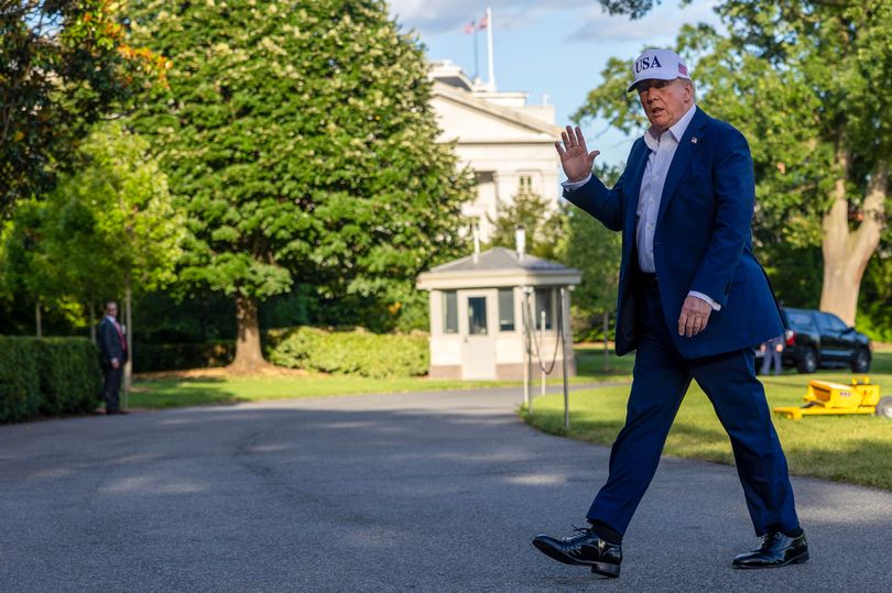Donald Trump's health crisis exposed in 12 worrying photos as president ...