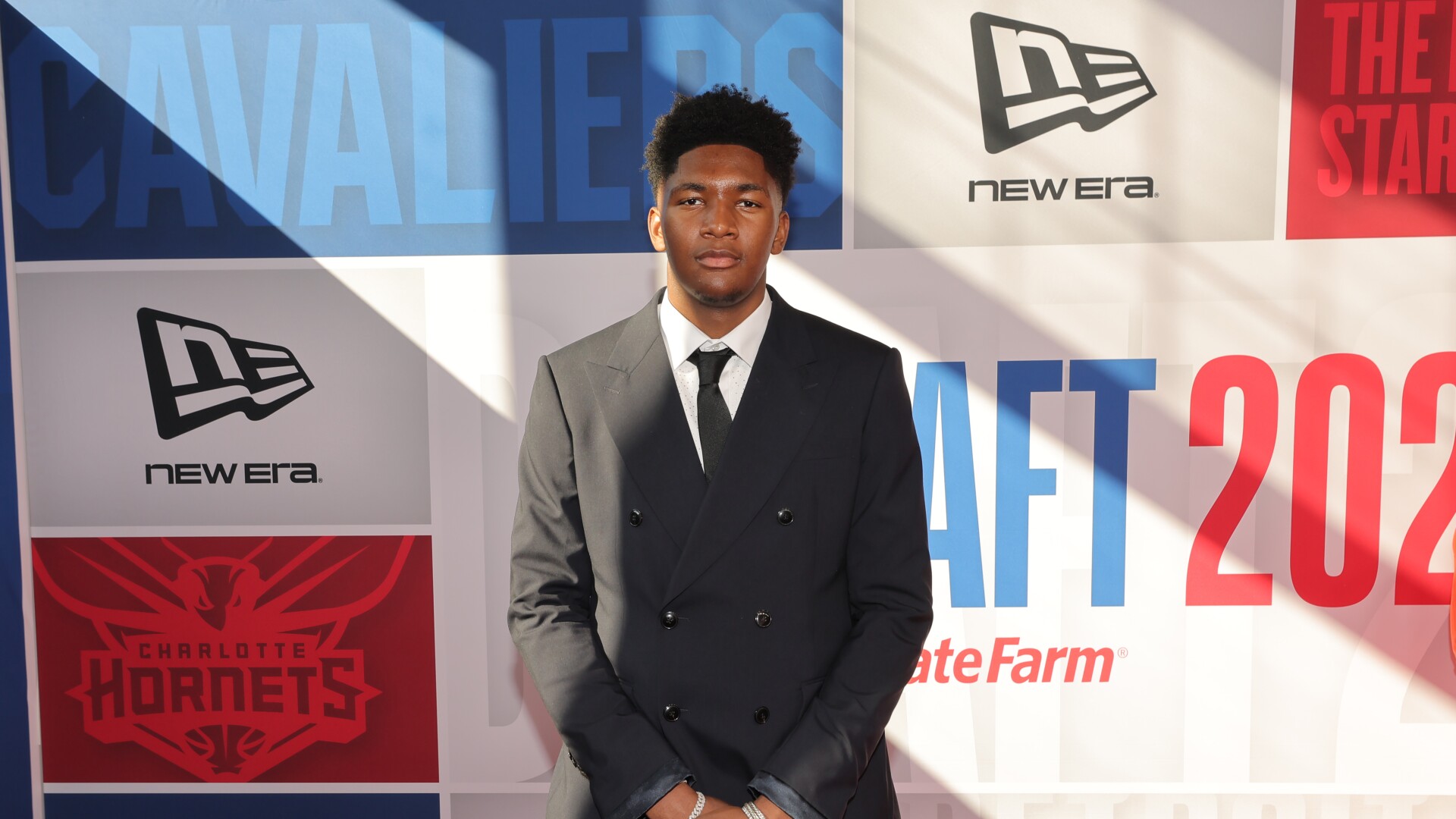 Pelicans' No. 13 pick Derik Queen undergoes wrist surgery, will be re ...