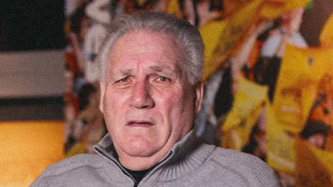 Wolves help goalkeeper who 'will never walk again'