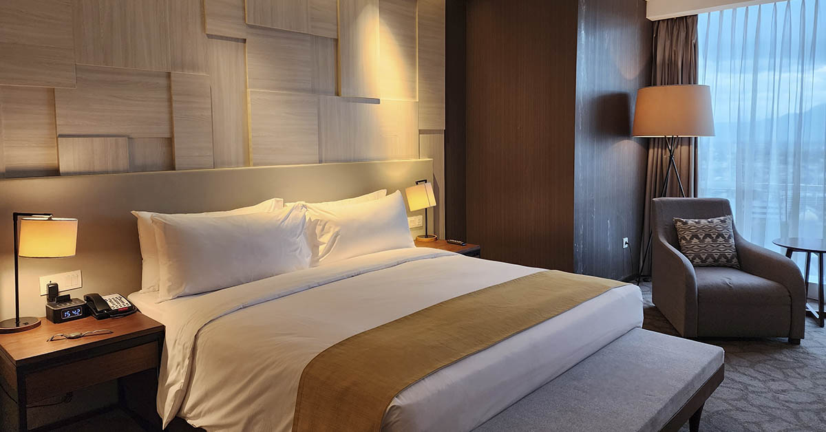 How to Find Hidden Cameras in Any Place You Stay