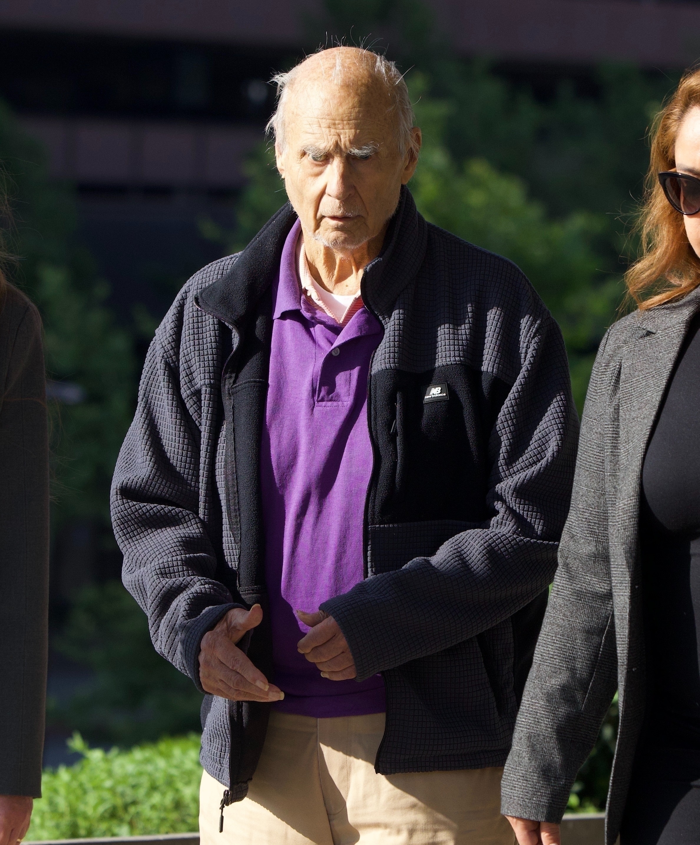 Tom Girardi, 86, begins 7-year prison sentence for fraud
