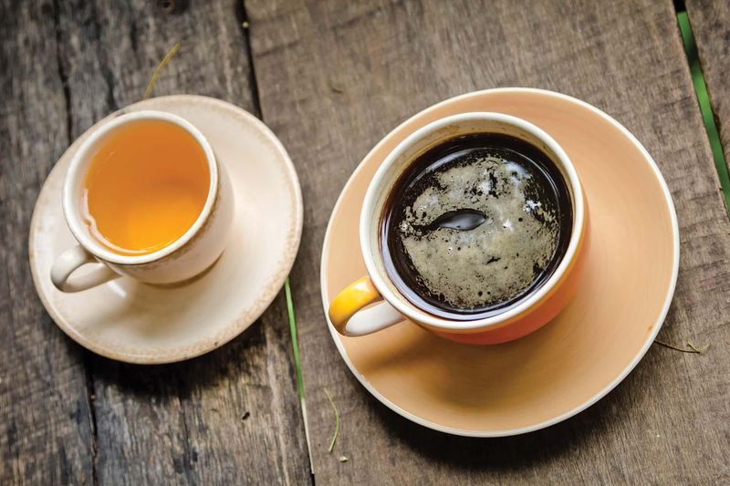Coffee Vs Tea - Which One Is Really Better For Your Health?