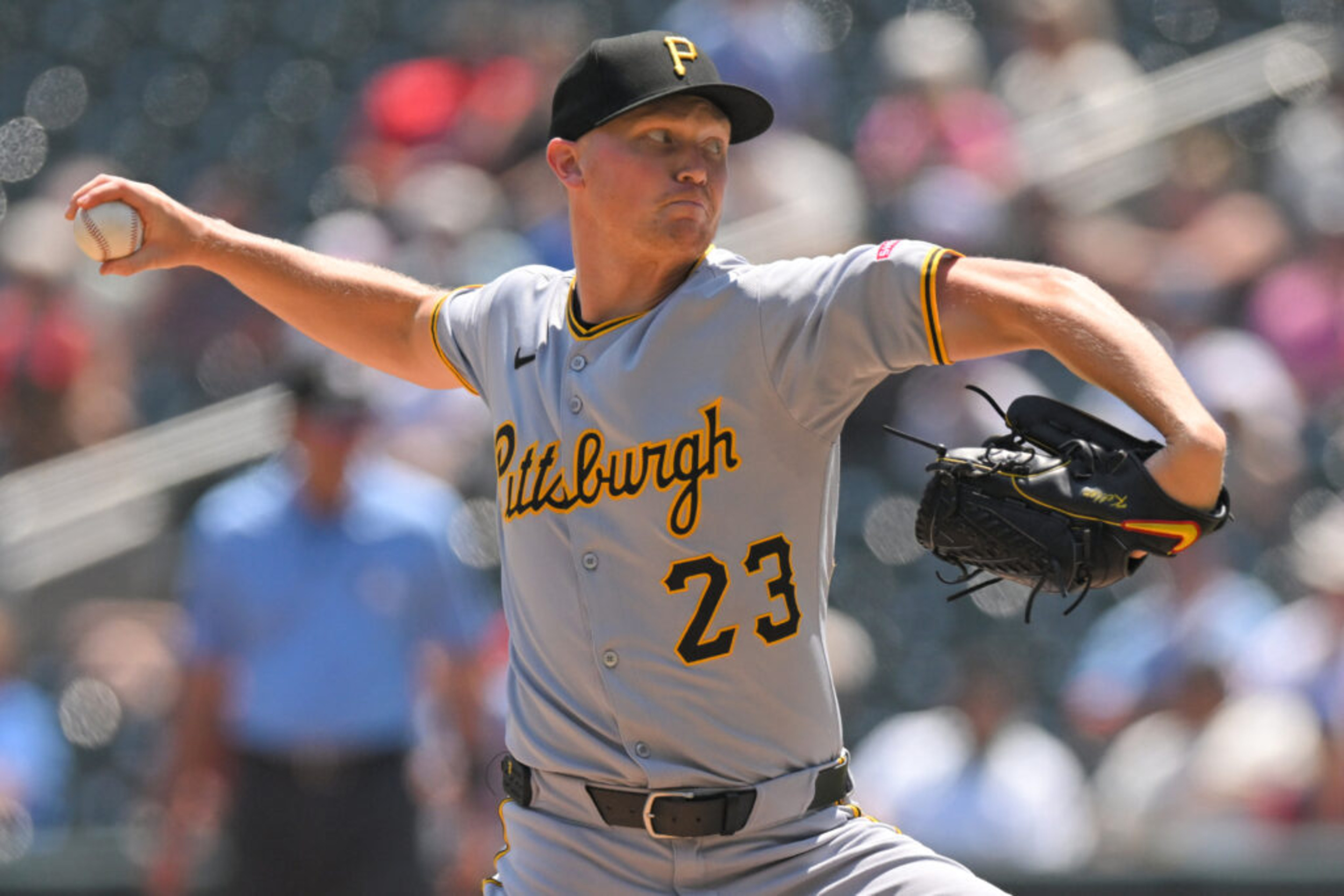 Yankees Linked to Pittsburgh Right-Handed Starting Pitcher