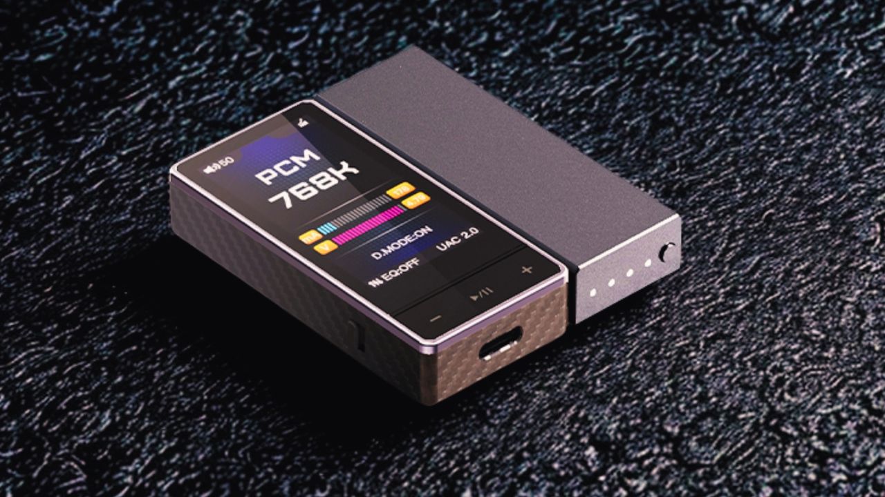 FiiO's portable hi-res DAC and amp is priced to make you an audiophile ...