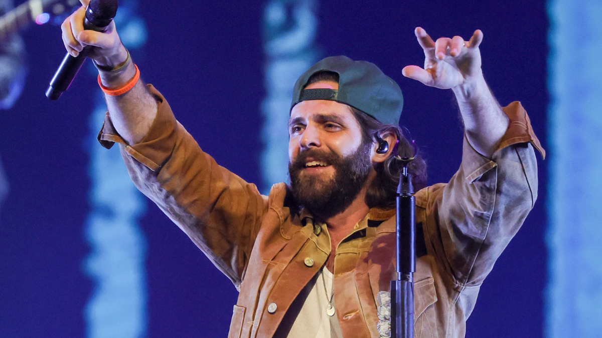 Thomas Rhett Reveals Major Items He Just Checked Off His 'Bucket List'