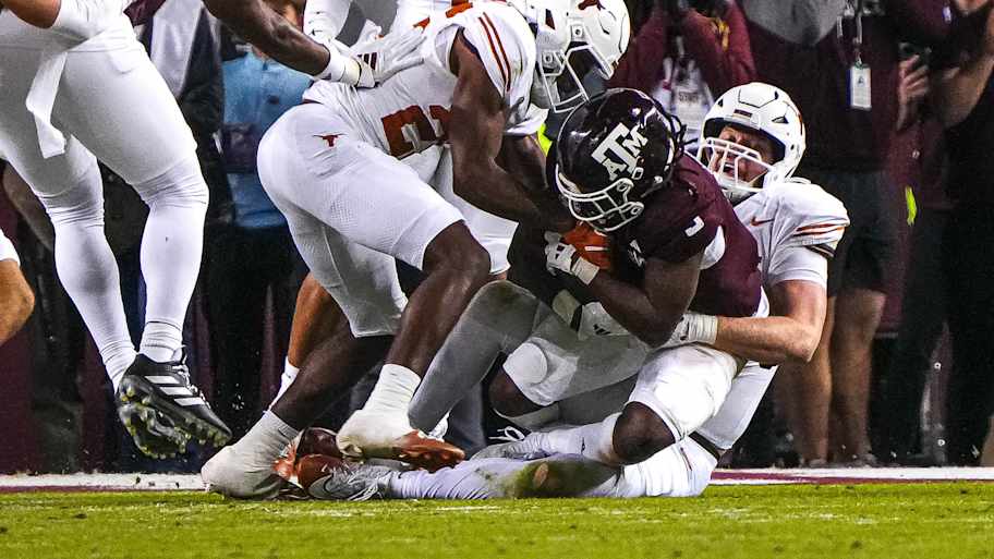 Ethan Burke Reflects on Clutch Play vs. Texas A&M in College Station