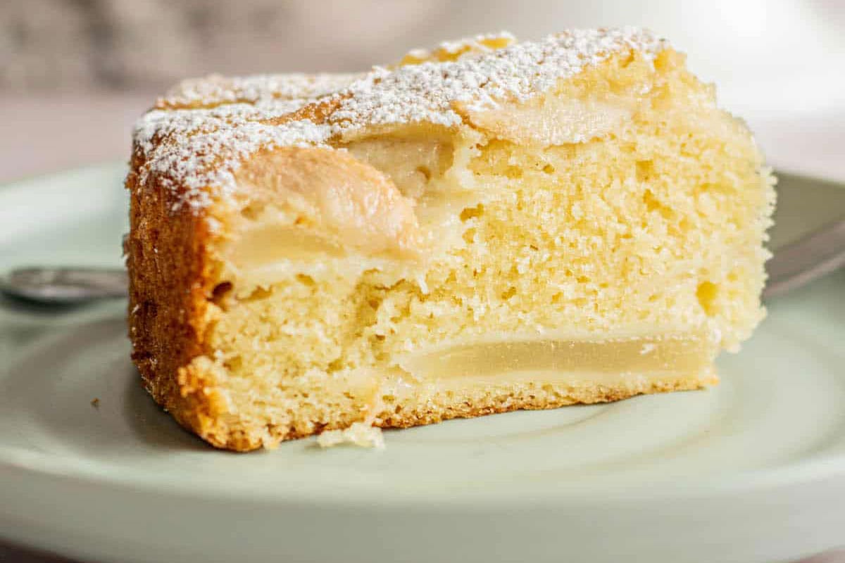 17 tasty pear creations perfect for gatherings and family meals