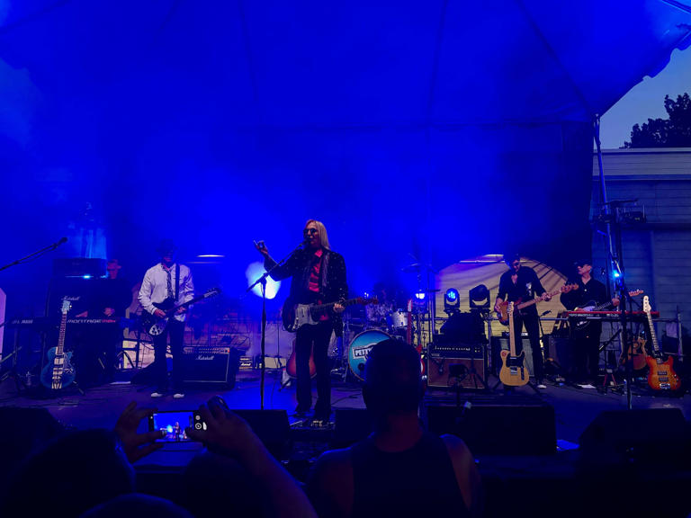 ‘The mother of all tribute festivals’ opens in Canby with lasers and a ...