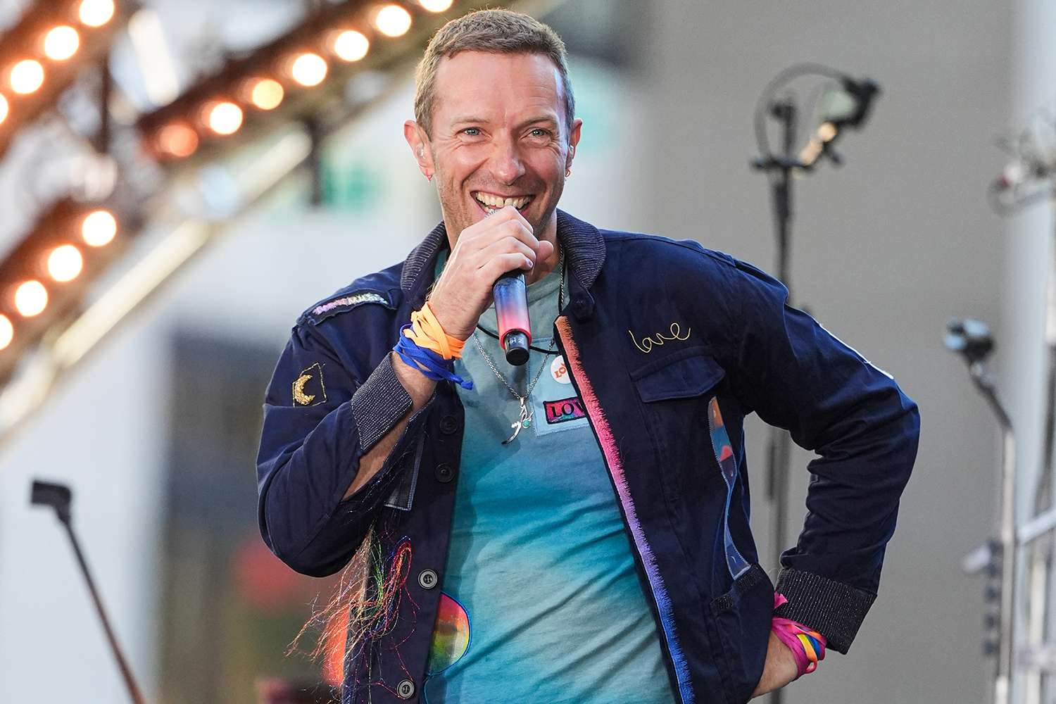 Astronomer CEO resigns following Coldplay concert controversy and investigation