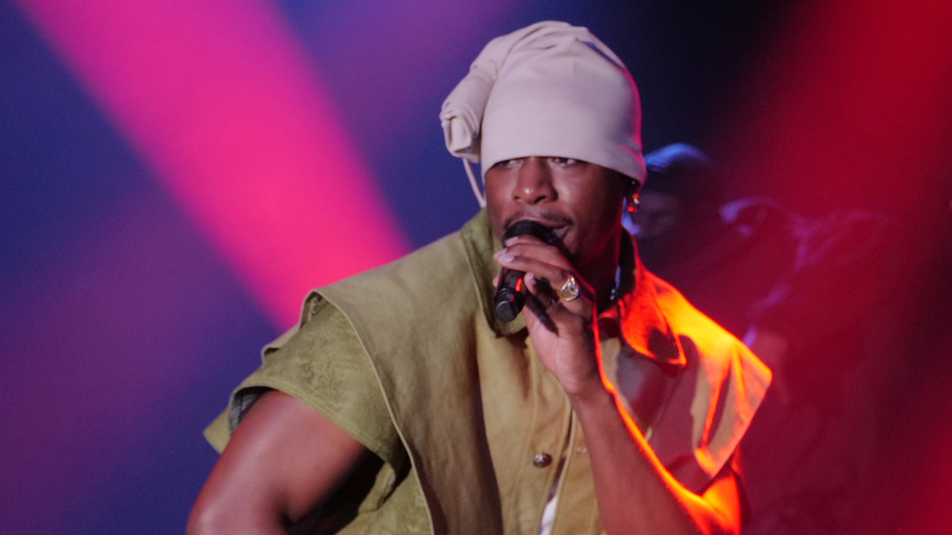 Joey Badass Raps He's the King Of New York On "ABK"