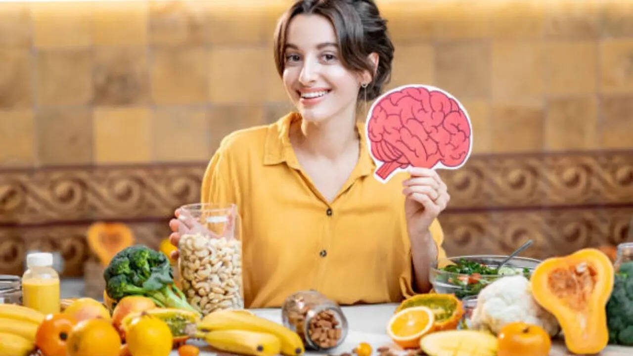 5 Micronutrients That Can Prevent Stroke and Dementia, According to ...