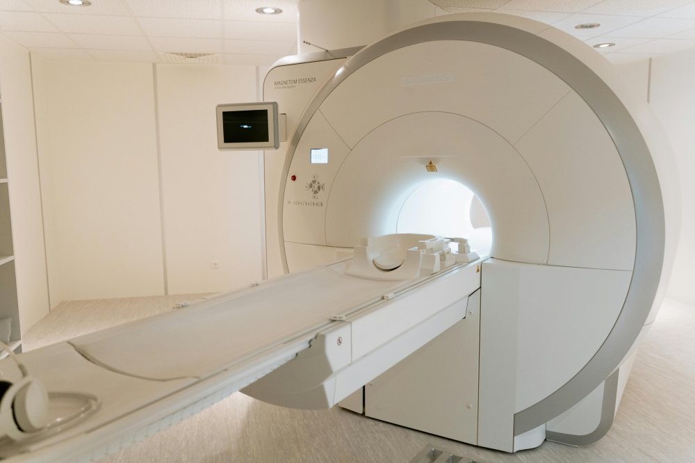 ‘Final Destination’, MRI edition: New York man killed after metal ...