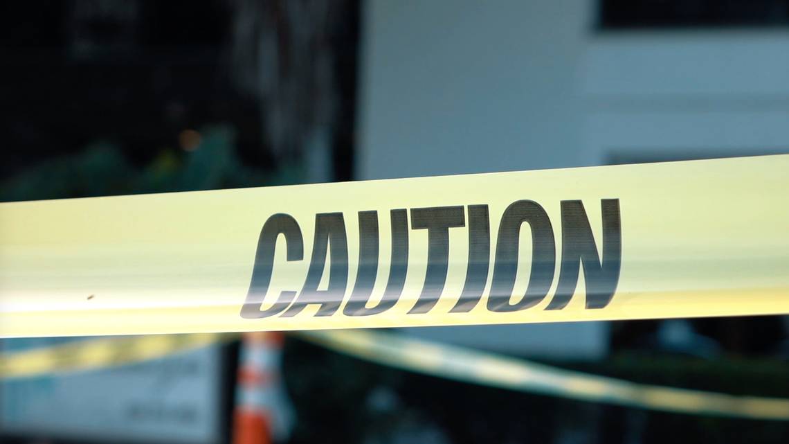 Crossbow-wielding man shot dead in hourslong police standoff, Virginia ...