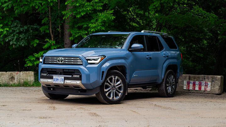 VIDEO: Toyota 4Runner vs Jeep Wrangler