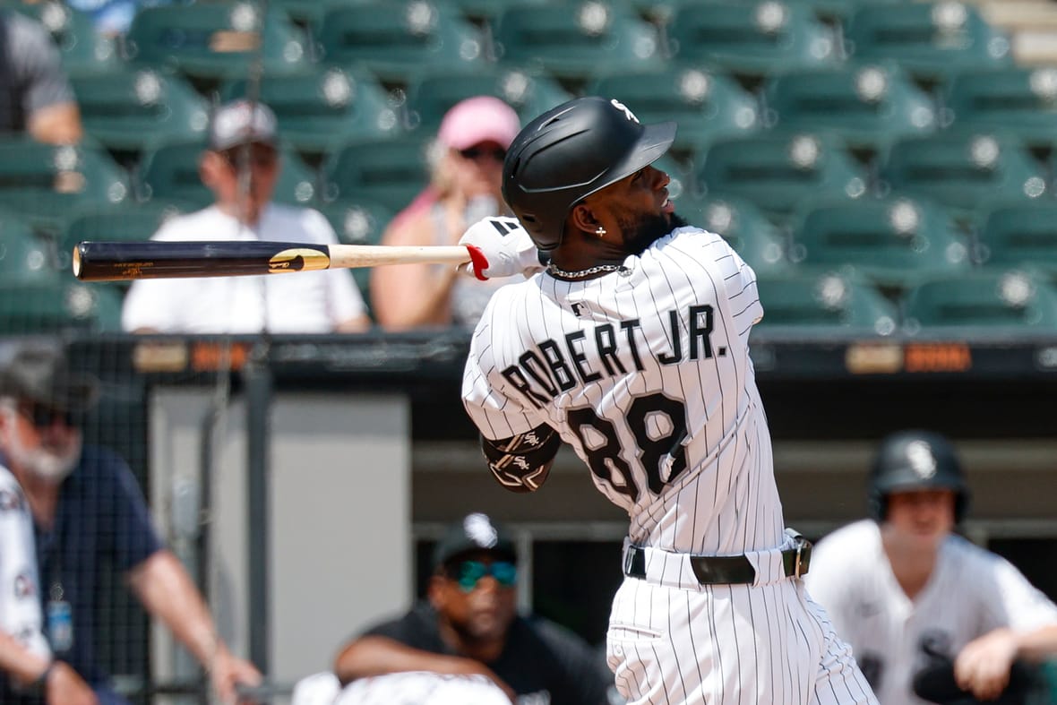 Top MLB reporter: Teams Will 'Laugh At' Luis Robert Jr. If He Makes ...